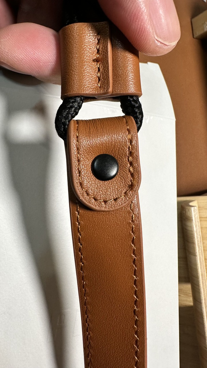 不專業開箱『DEVILCASE 惡魔防摔殼PRO 2』開箱分享。 - Mobile01